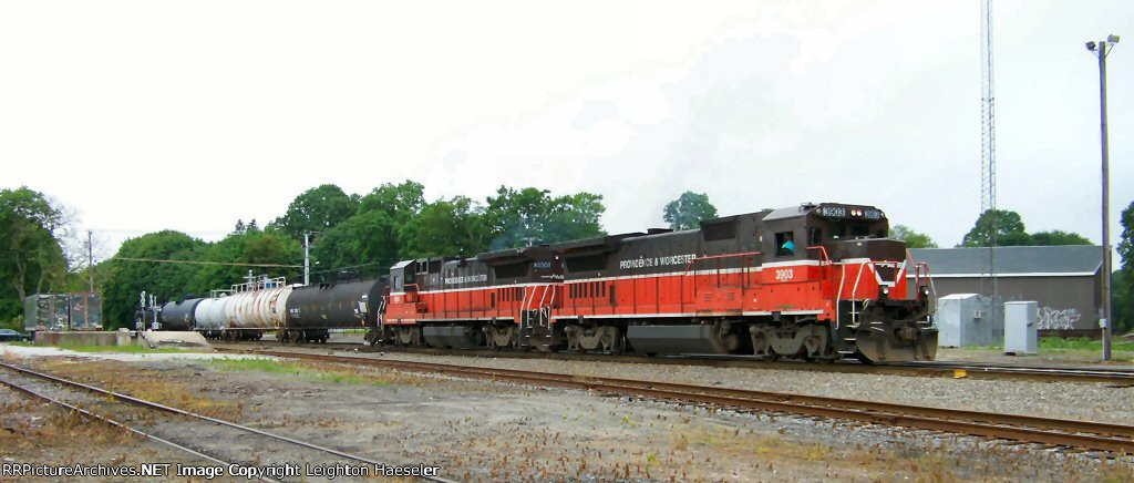 PW 3903 and PW 3906 working the yard